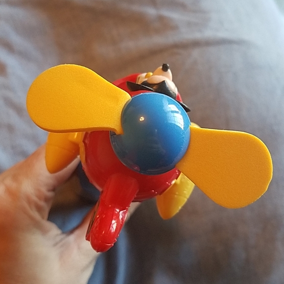 Disney | Party Supplies | Mickey Mouse Clubhouse Mini Candy Fan New ...